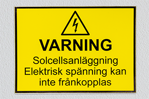 Skyltar till solcellsanläggningar inom 24 timmar från SkyltDirect!